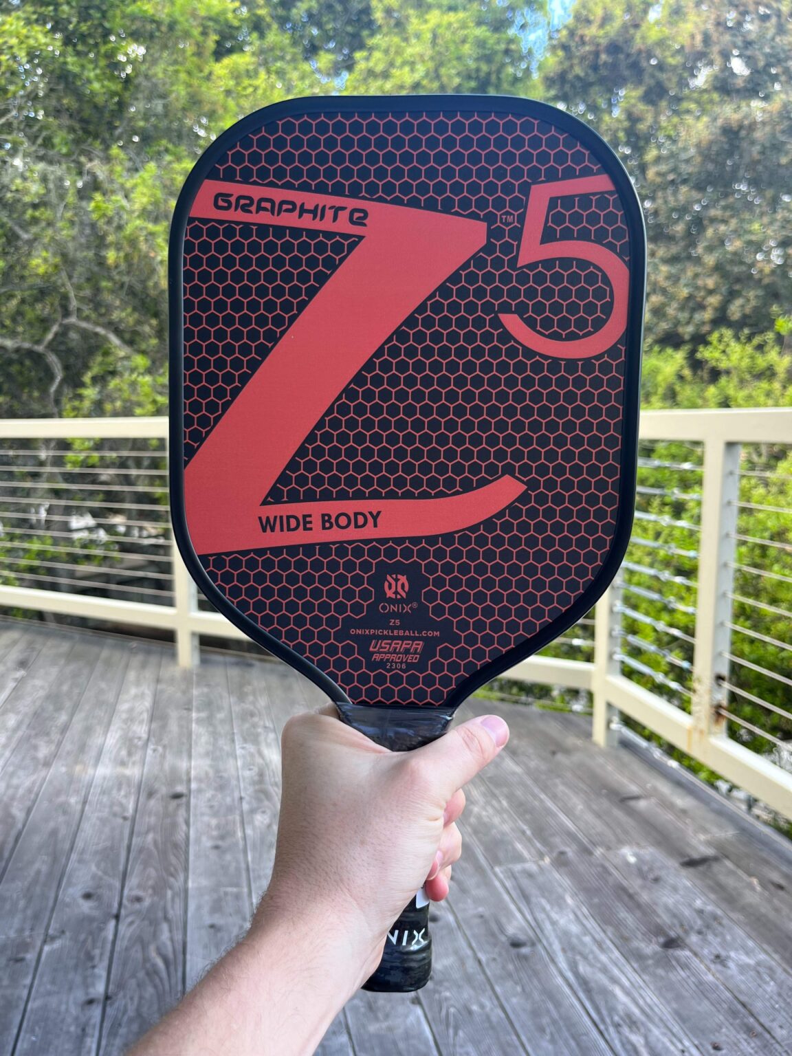 My Honest Onix z5 Graphite Pickleball Paddle Review: 5 Things You Need ...