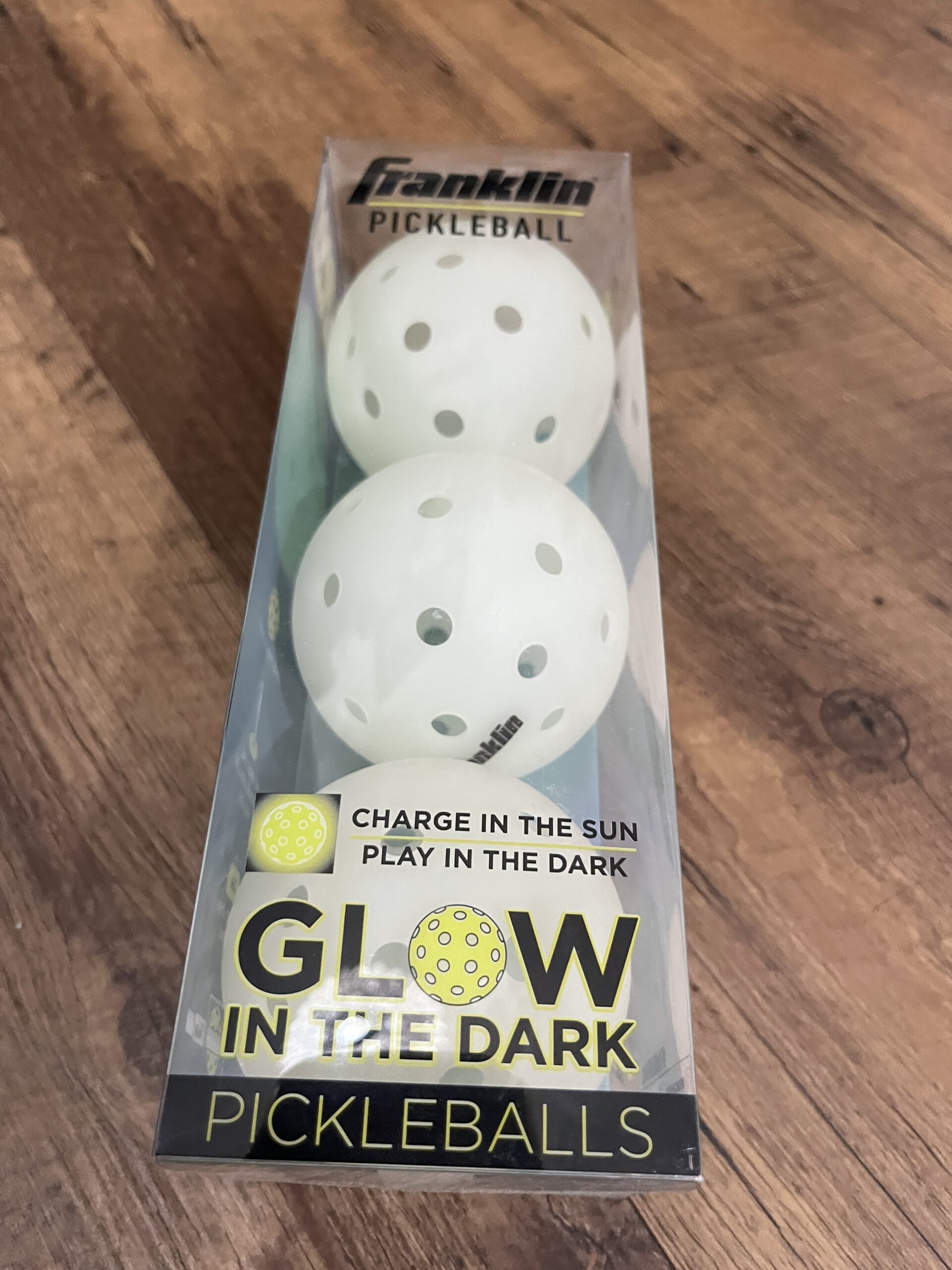 8 Best Outdoor Pickleball Balls in 2026 - PickleBALLER
